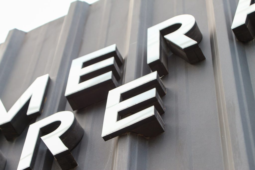 Signs & Graphics - Countryside Signs